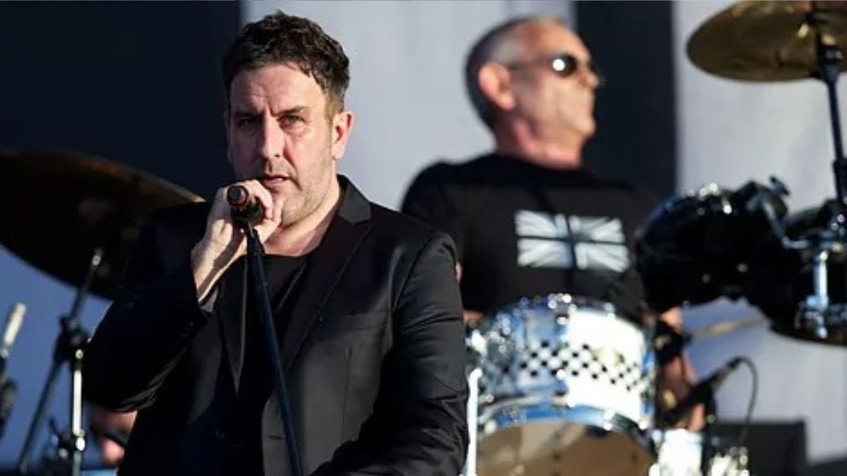 Murió a los 63 años Terry Hall, cantante del grupo británico The Specials Murió a los 63 años Terry Hall, cantante del grupo británico The Specials