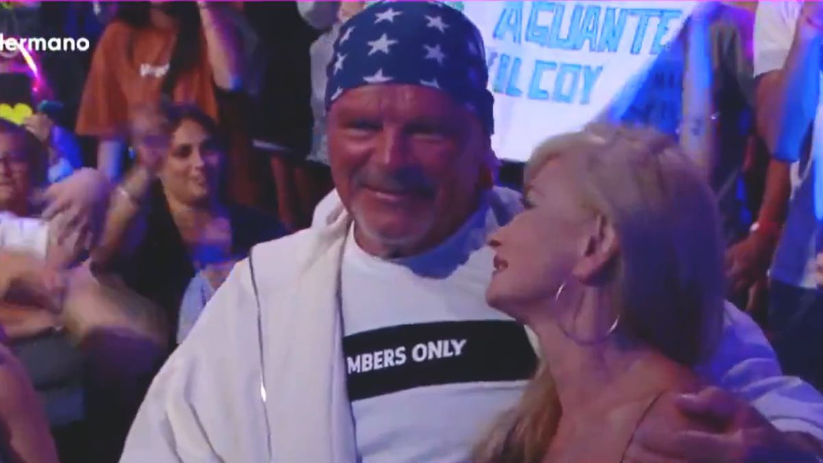 Romance en Gran Hermano: así fue el apasionado beso entre Alfa e Isabel ...