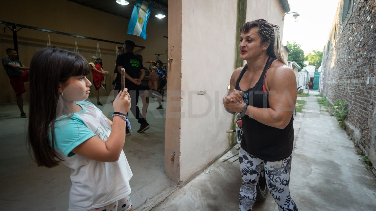 Locomotora Oliveras, la boxeadora que fue seis veces campeona del mundo ...