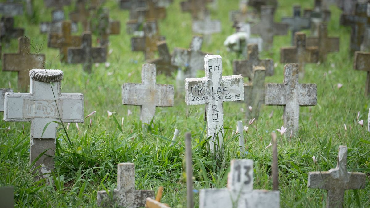El Cementerio Municipal, un espacio donde muy pocos pueden descansar ...