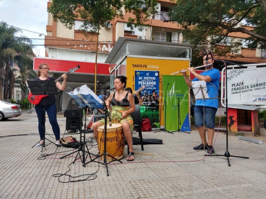 Se presentó el Festival del Pescador en la peatonal de Santa Fe