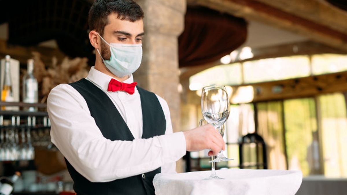 Cómo se preparan los bares, restaurantes y hoteles para reabrir en ...