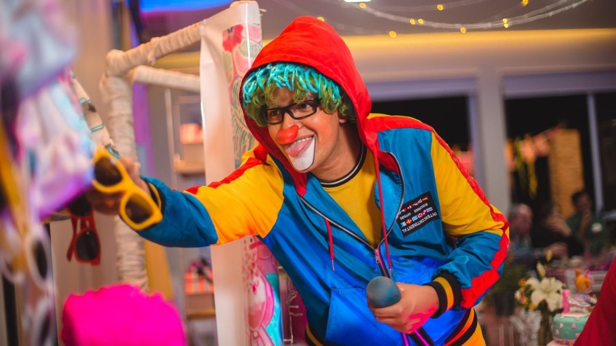 ¿Cómo se llama usted?: Filito, el payaso viral que hace reír mientras ...