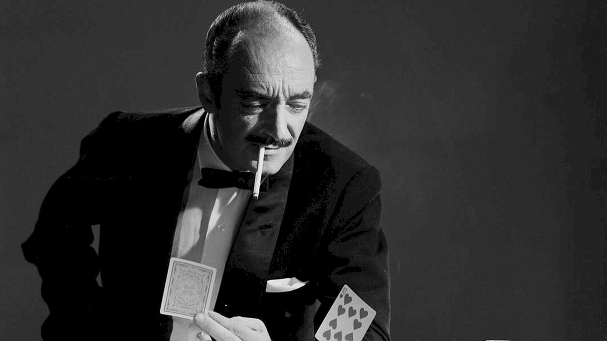 Efemérides del 7 de febrero: en 2015 fallece René Lavand