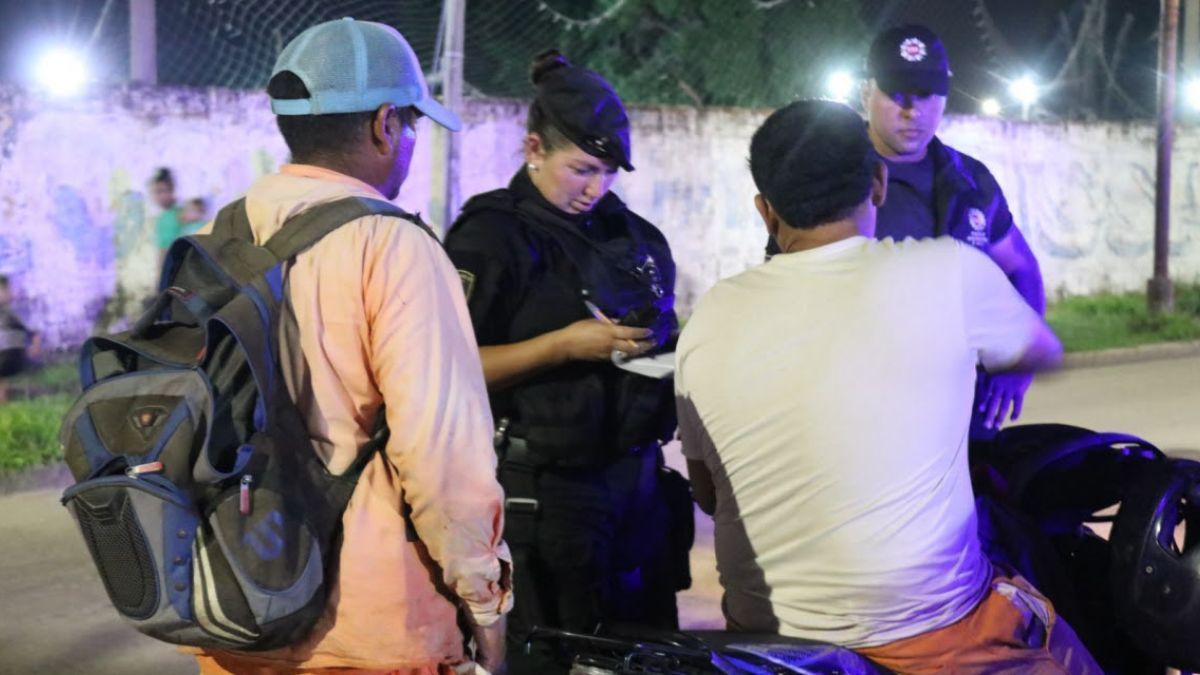 En septiembre, detuvieron a 692 personas por llamadas al 911 en el ...