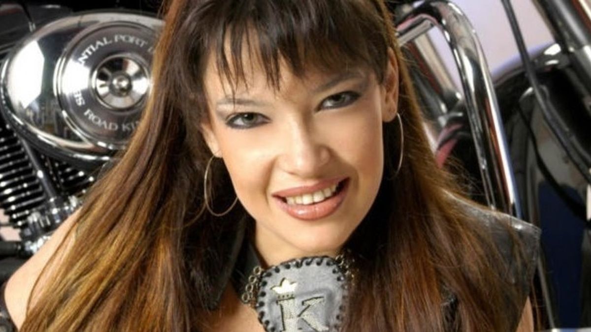 Falleció Karla, figura de la música tropical, después de un incendio en ...