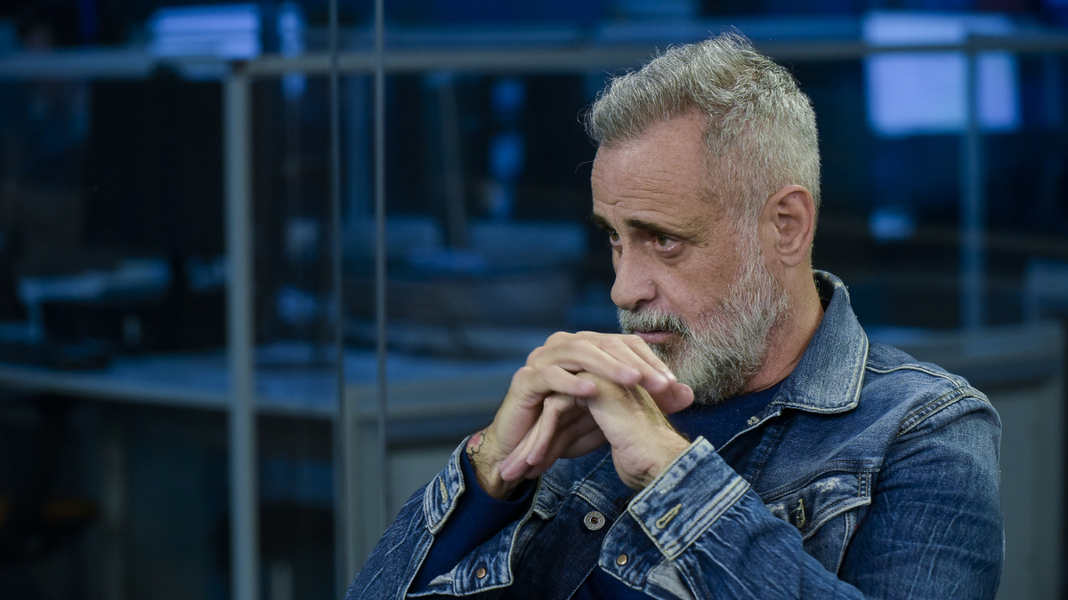 Así vive Jorge Rial en su lujoso departamento de soltero